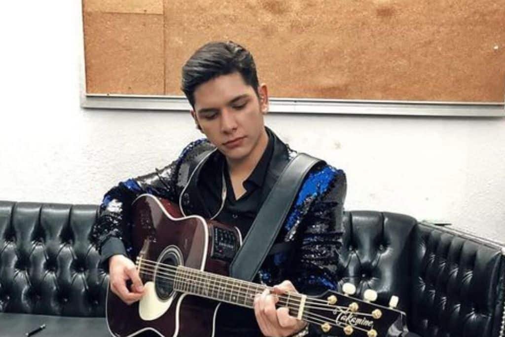 Cantante Aarón Gil acusa robo de joyas en hotel de Tuxtla Gutiérrez ...
